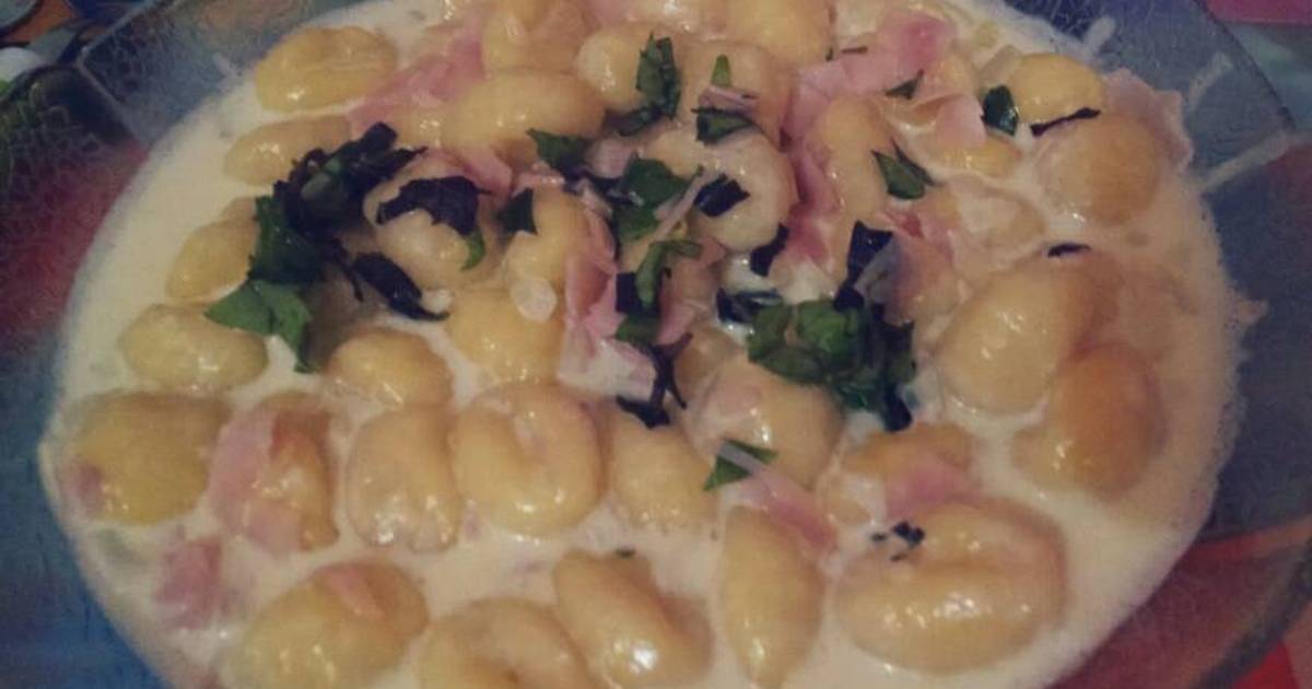 Pasta con crema de leche: recetas irresistibles para todos los gustos