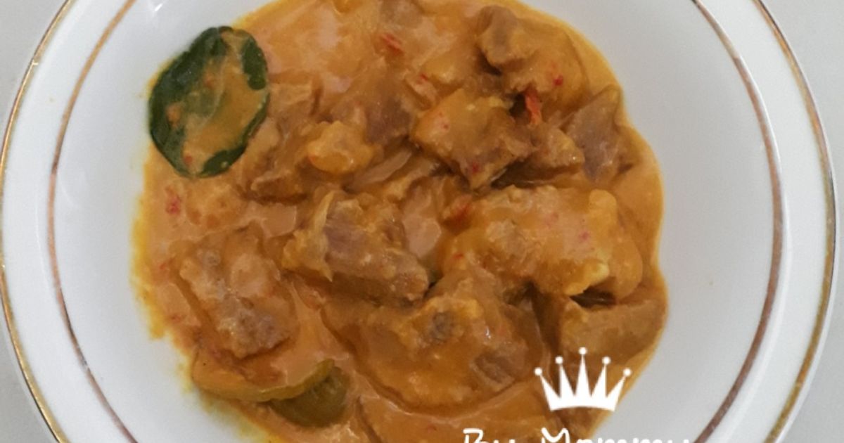 Resep Opor Daging Sapi oleh Mommy Azmi (Dieah Mardliyah Hayati) - Cookpad