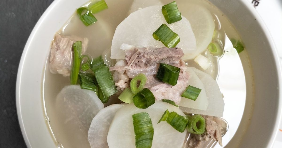 Resep Sup Lobak Sapi Bening Simpel oleh Ferasty - Cookpad