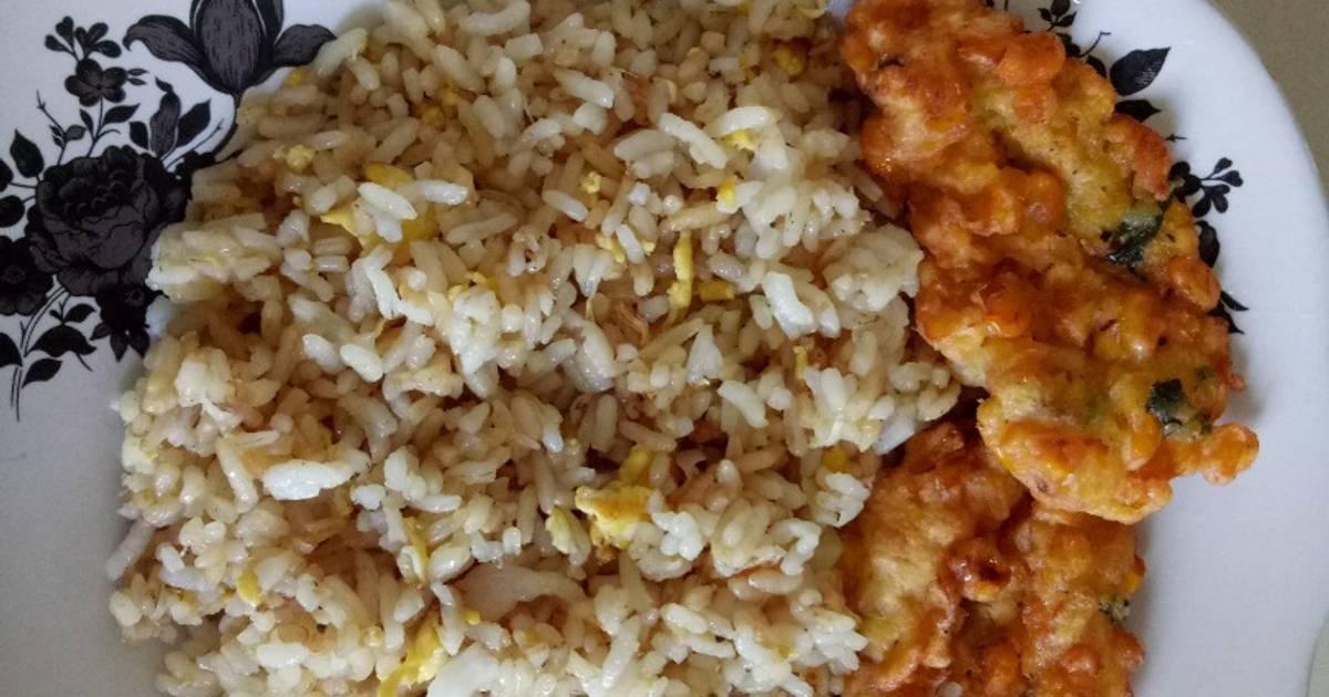 Resep Nasi goreng ala ala rasa kaki lima oleh Mytha Ariesta - Cookpad