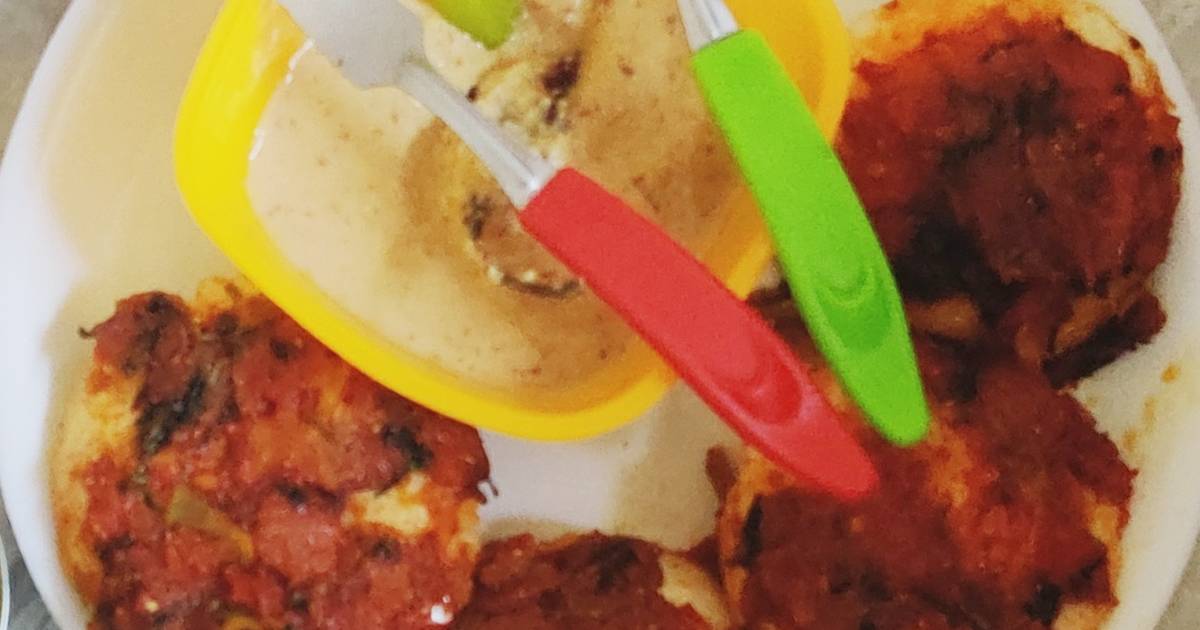 Tawa tomato Idly Recipe by Roopesh Kumar - Cookpad