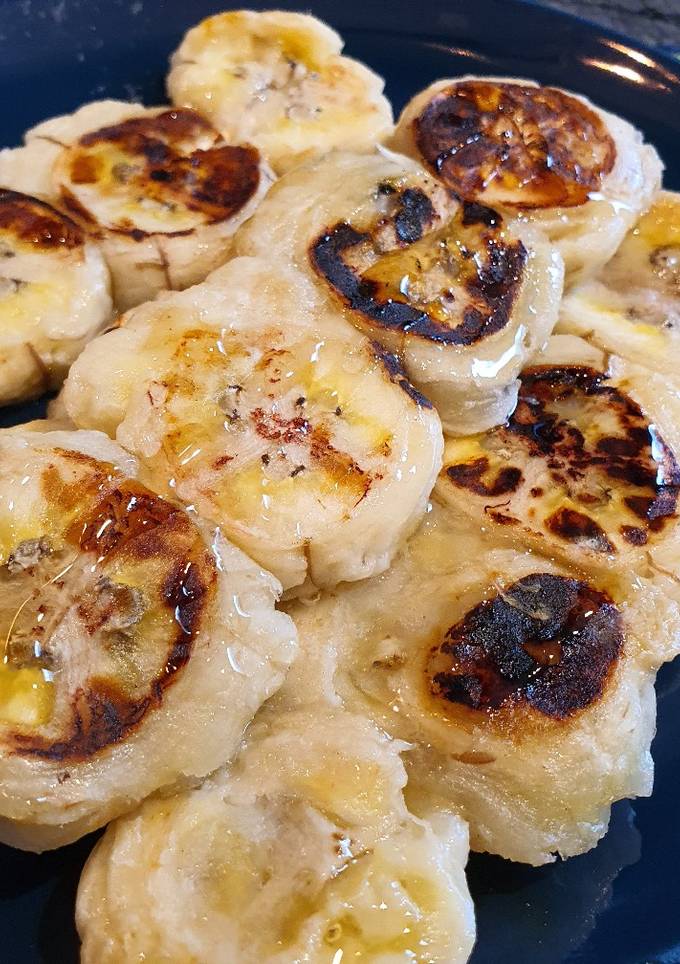 สูตร กล้วยปิ้งราดน้ำผึ้ง🐝 โดย Gift Parinee - Cookpad