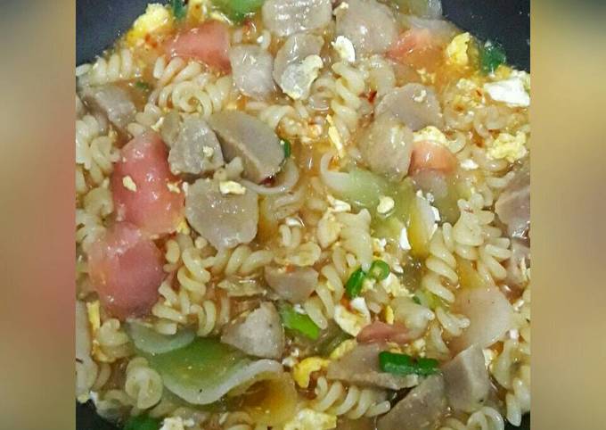 Resep Seblak (kerupuk & makaroni) oleh Annisa Rafika - Cookpad