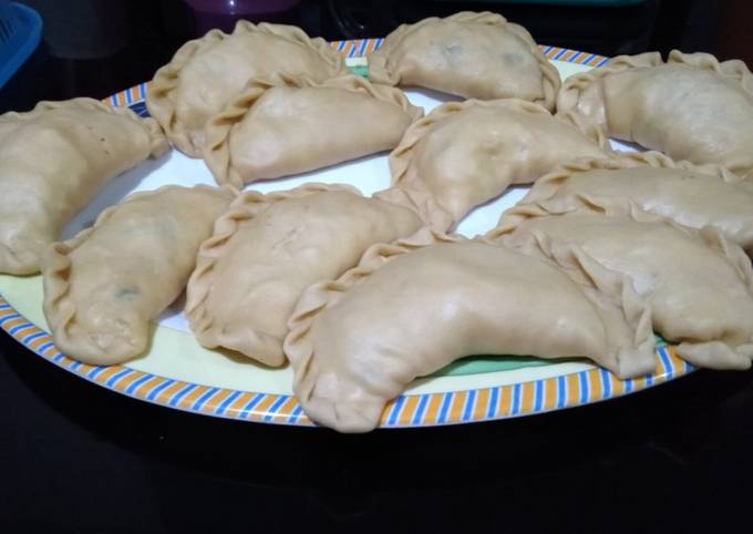 Resep Pastel basah oleh titis retno - Cookpad