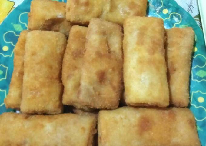 Resep Risol Isi Ayam Kentang Wortel oleh Lia - Cookpad