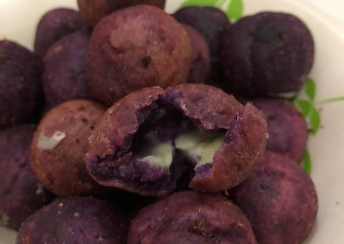 Resep Bola ubi kopong isi keju oleh Dapoer Bu Zuh - Cookpad
