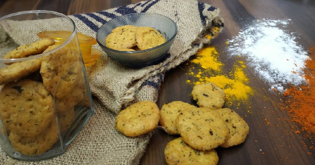 13 easy and tasty masala mathari recipes by home cooks - Cookpad