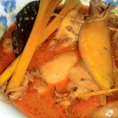 Resep Gulai cumi isi beras ketan oleh Dwi - Cookpad