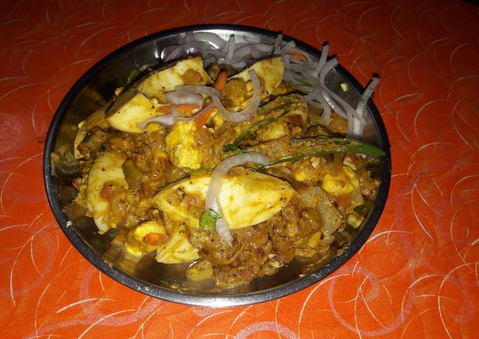 Pudukkotai Muttai Mass Recipe by selfiesamayal - Cookpad