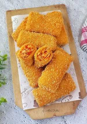 Resep Risoles Ayam Suwir Pedas oleh Vey Alodia's Kitchen - Cookpad
