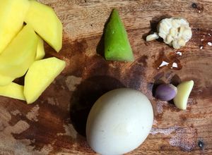 Resep mpasi kentang 6 bulan dan telur rumahan enak dan mudah - Cookpad