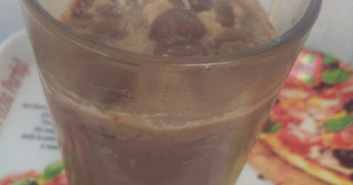 Chocolate Party Milkshake In Shaker Recipe by Annu'sKitchen - Cookpad