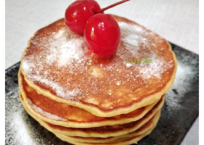 Resep Pancake Simple oleh tunik 🍀 - Cookpad