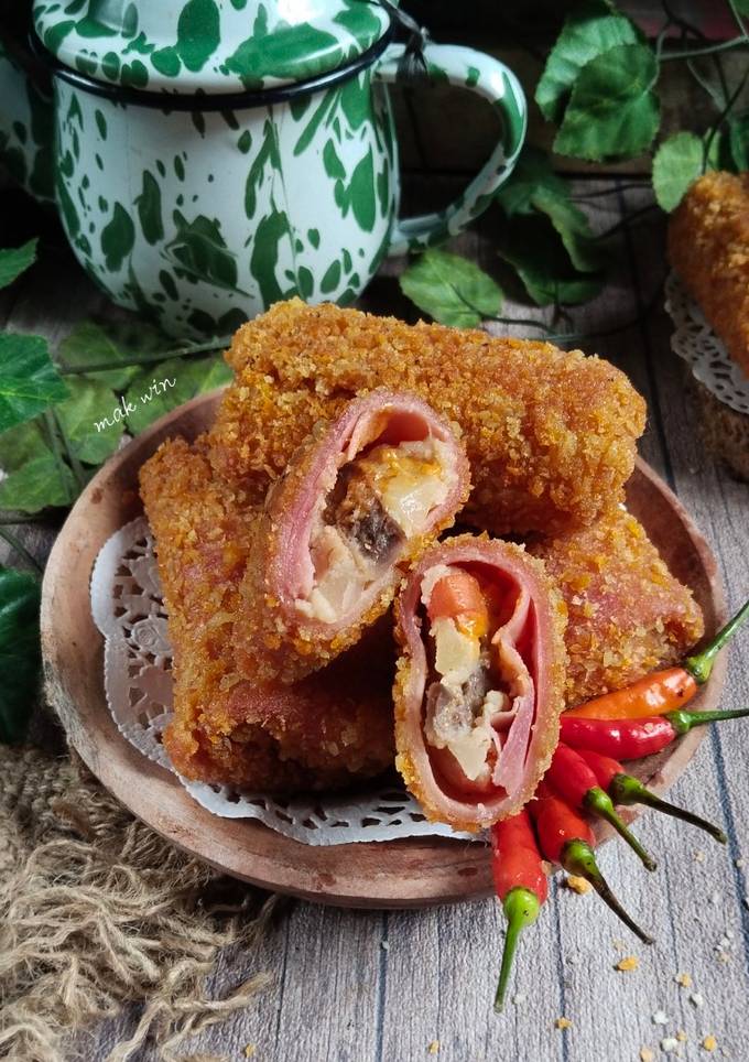 Resep Risoles isi roguot ayam sayur oleh Mak Win - Cookpad