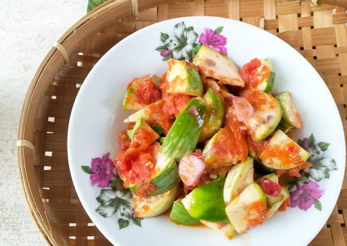 Resep Beberuk Terong oleh Yugi - Cookpad