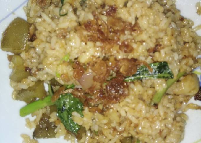 Resep Nasi Goreng Kikil oleh jandiek septi - Cookpad