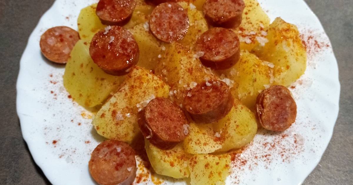 Cachelos con chorizo Receta de Tonysantos- Cookpad