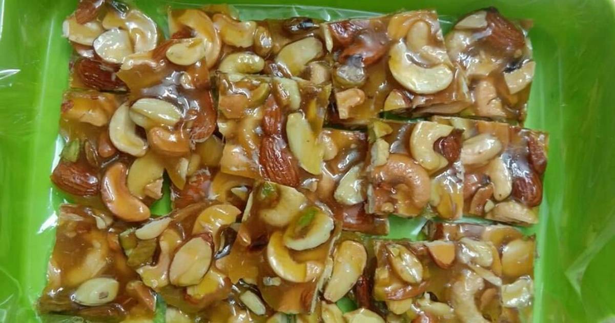 Dry Fruit Chikki Recipe Kaju Badam Chikki Mixed Nuts Chikki Recipe By Priya Jain Cookpad