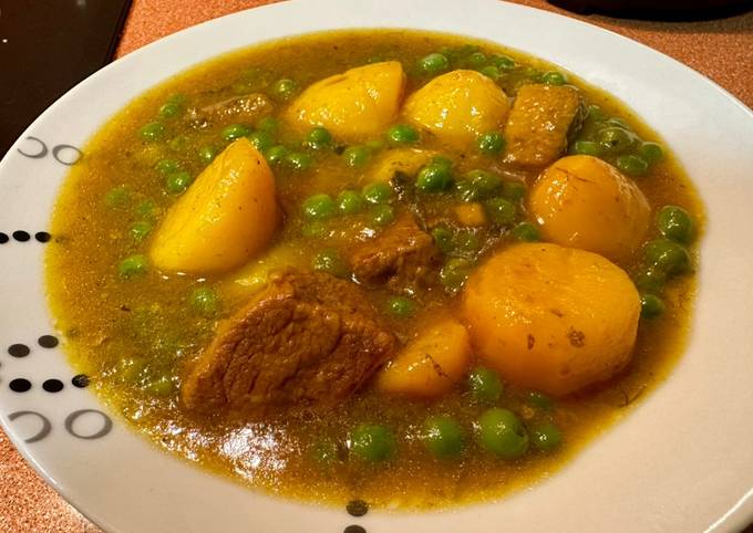 Carne guisada tradicional Receta de Alba DG- Cookpad