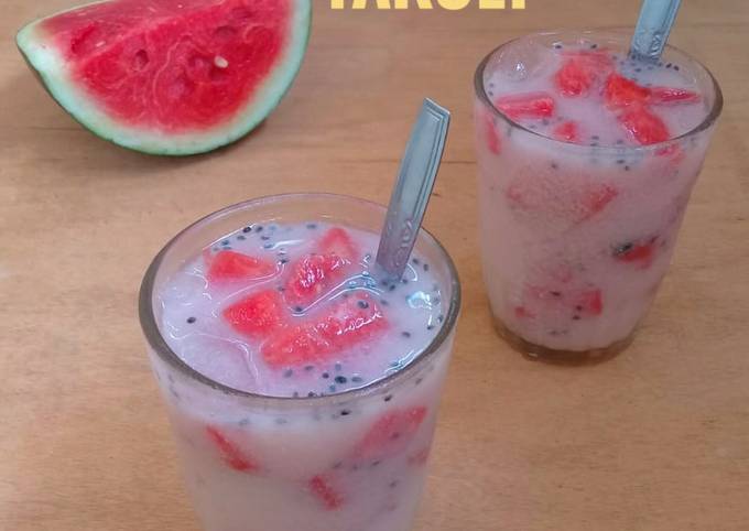 Resep Es Semangka Yakult oleh Pawon Simbok - Cookpad