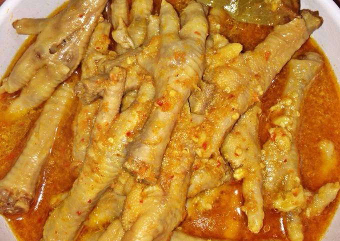 Resep Ceker setan spicy oleh ayeshamarchel - Cookpad