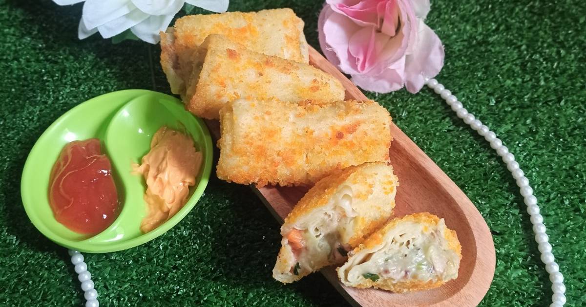 Resep "RISOL ROGUT AYAM" Enak dan lembut didalam oleh JheFood - Cookpad