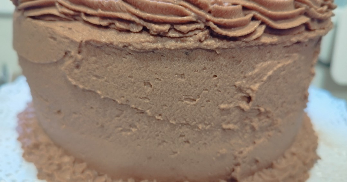 Frosting De Chantilly De Chocolate Receta de Monik- Cookpad