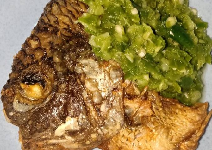 Resep Ikan Goreng Cabe Hijau (Ijo) oleh Sherly Wandra - Cookpad