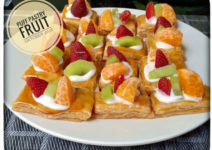 Resep Puff Pastry Fruit oleh dapur Lismar - Cookpad