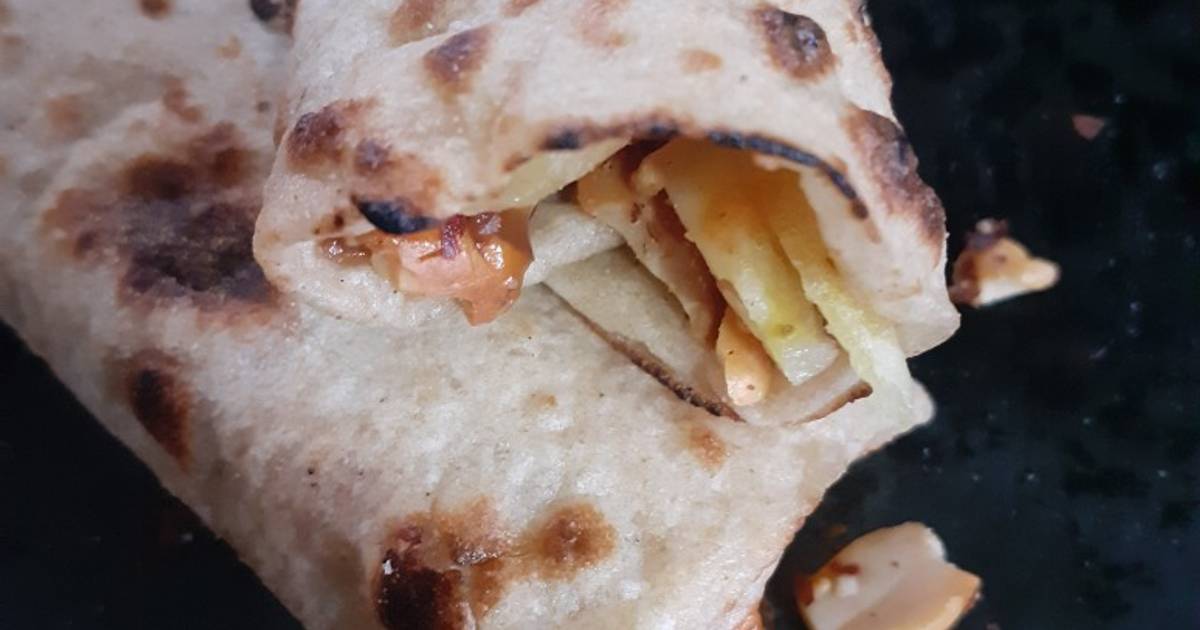 Frankie /whole wheat frankie / Roti roll Recipe by Jagruti - Cookpad