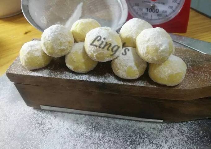 Resep Cheesy Snow Ball oleh Ling Ling - Cookpad