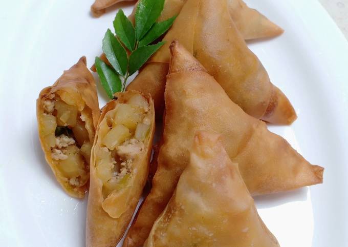 Resep Samosa Ayam Kari oleh Dhe Nik - Cookpad
