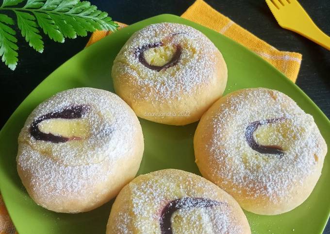 Resep Soft Cheese Blueberry oleh Dina Yuandha - Cookpad
