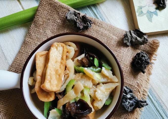 Resep Haisom Cah Seledri. Teripang Laut oleh Jelita - Cookpad
