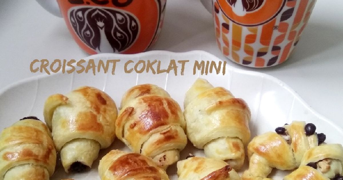 Resep Croissant Coklat Mini Dng Chocolate Chocochips oleh DEWI ...