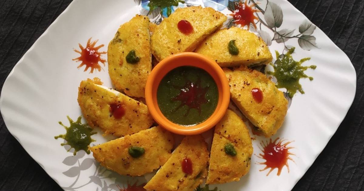 Bread paneer Dhokla Recipe by Neha Bhargava - Cookpad