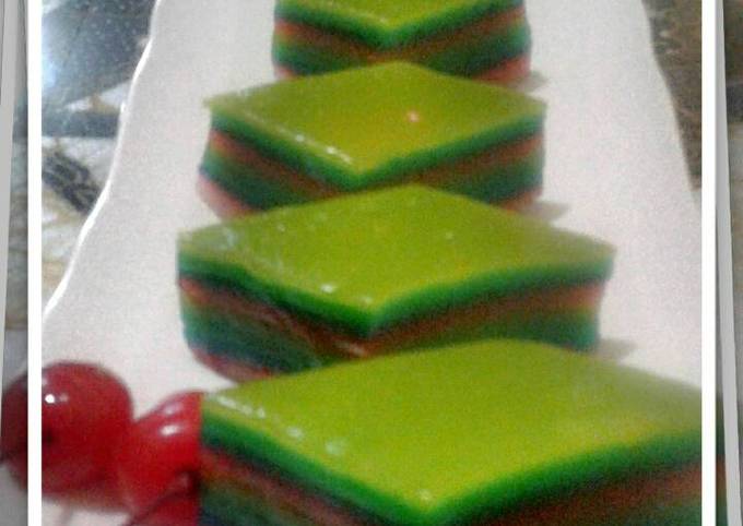 Resep Lapis Sagu Aneka warna oleh Rini Julia - Cookpad