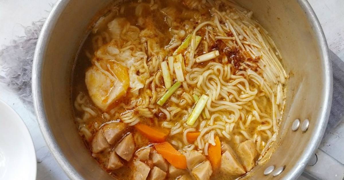 Resep Mie Kari Instan Spesial oleh Happy Endahsa (Happy End) - Cookpad
