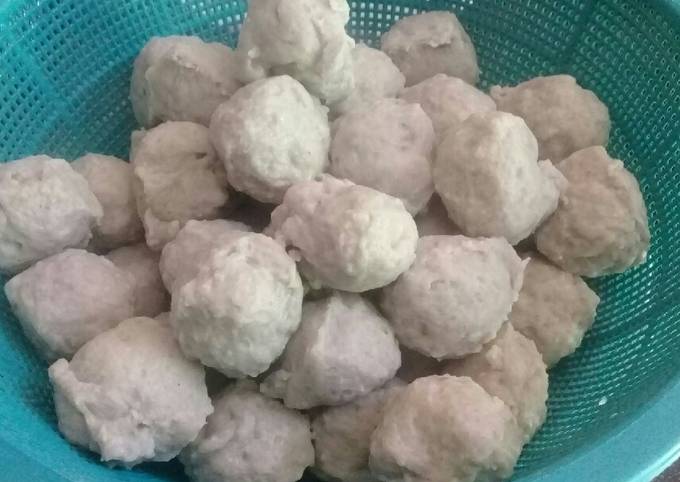 Resep 77. PentoL Sapi Mix Ayam Non MSG oleh Ayu Lestari - Cookpad