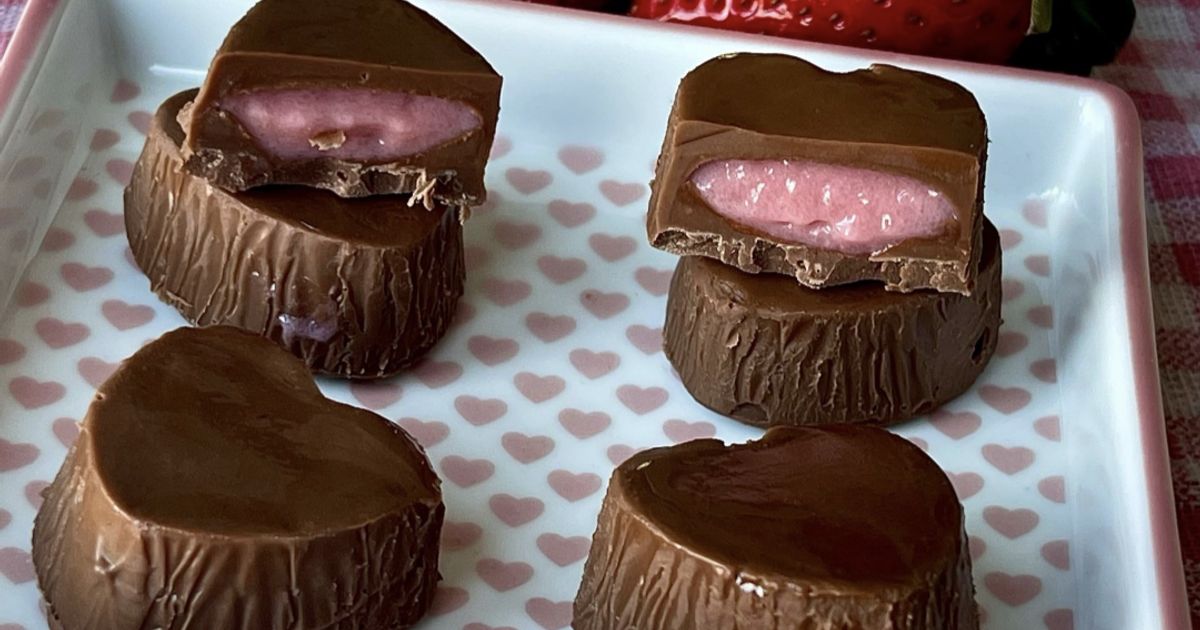 Strawberry Chocolate Creams Recipe By Tinko Stars