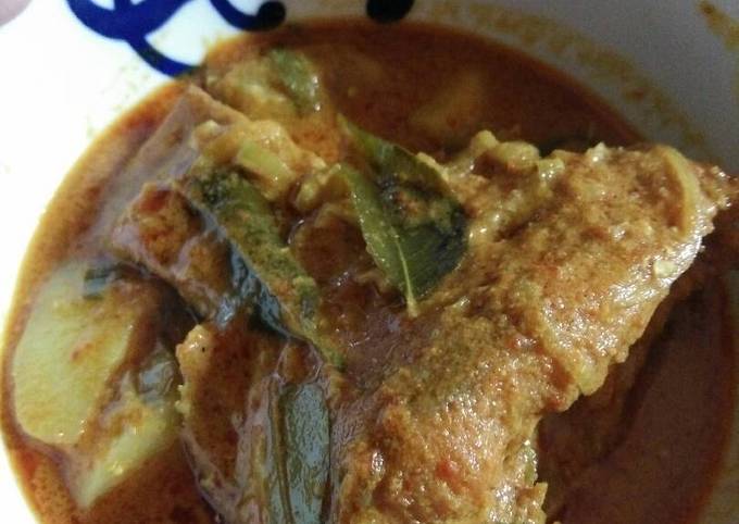 Resep Kari ikan (fish curry) oleh Ahlami Mubarak - Cookpad