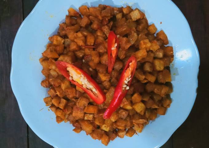 Resep Balado Kentang Merah Merona oleh Nana Kariema - Cookpad