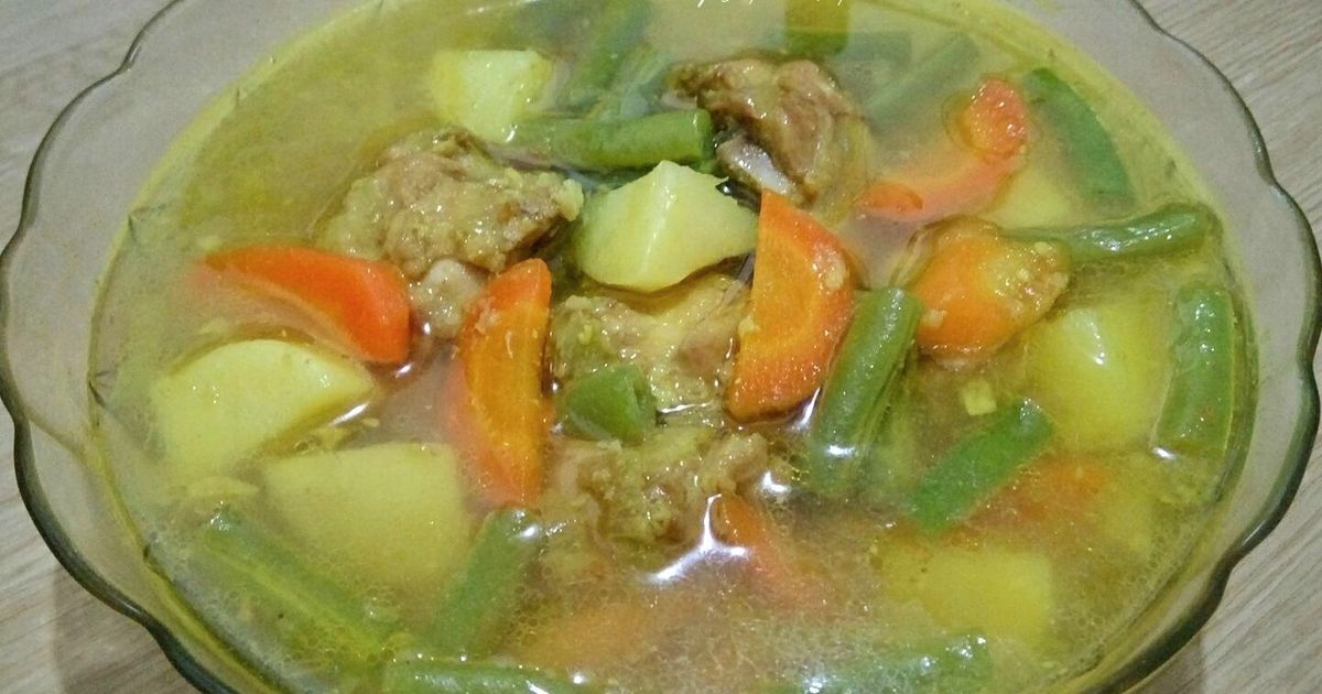 Resep sup tulang sapi kuning rumahan enak dan mudah - Cookpad