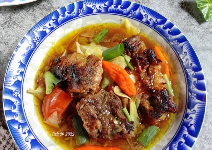Resep Tongseng Iga Bakar oleh Titiek Purnomo - Cookpad