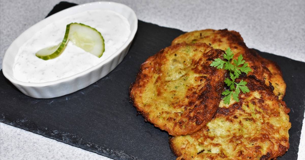 213 egyszerű és finom sajtos lepcsánka recept - Cookpad receptek