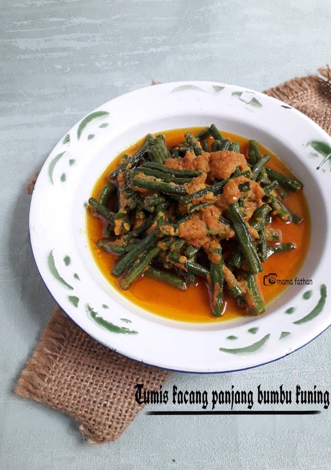 Resep Tumis kacang panjang bumbu kuning oleh Mama fathan - Cookpad