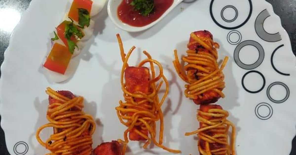 Paneer Thread Roll Recipe by Swati Surana - Cookpad