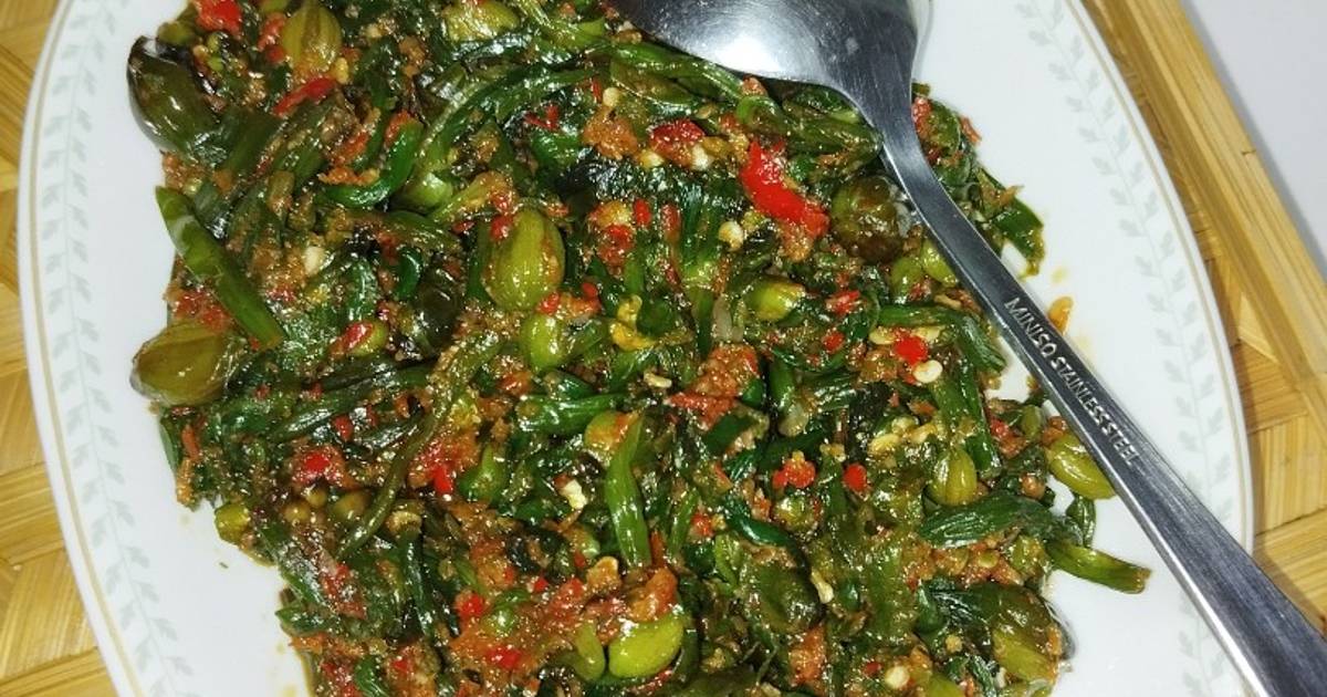 Resep Tumis genjer terasi oleh Hilma Ashari - Cookpad