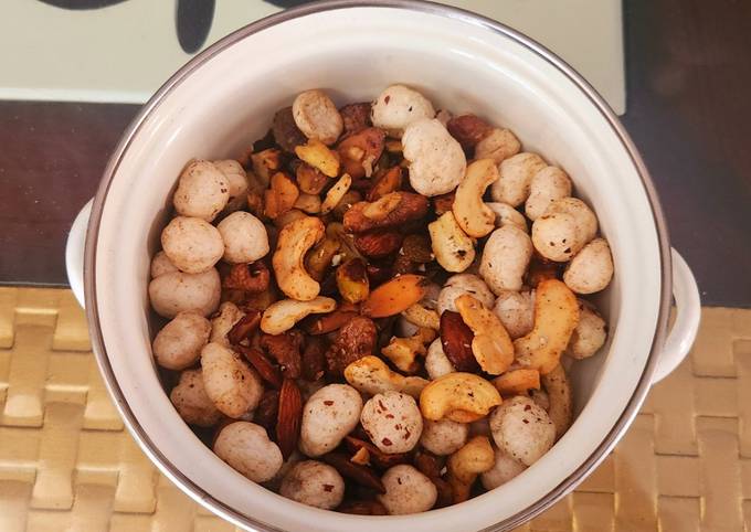 Masala Nuts Recipe by Monika Jain ( Homechef) - Cookpad