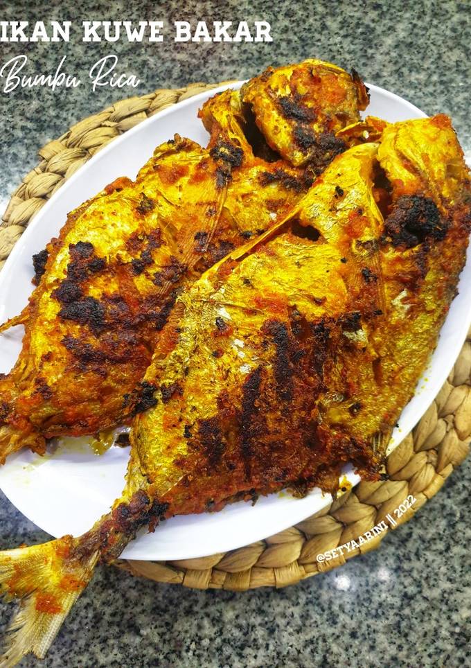 Resep Ikan Kuwe Bakar Bumbu Rica oleh Setya Rini - Cookpad